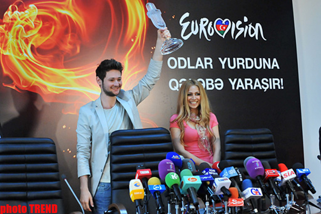 Eurovision-2011- winners did not take Azerbaijani flag to awards ...
