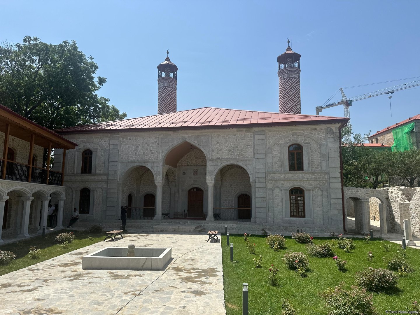 Azerbaijan gives new breath to Ashagi Govhar Agha Mosque in Shusha ...