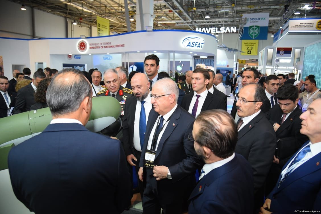 Türkiye's defense minister visits ADEX-2024 exhibition in Baku (PHOTO) - Trend.Az